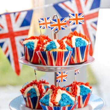 SMITHSONIAN DAY - September 17, 2026 - National Today