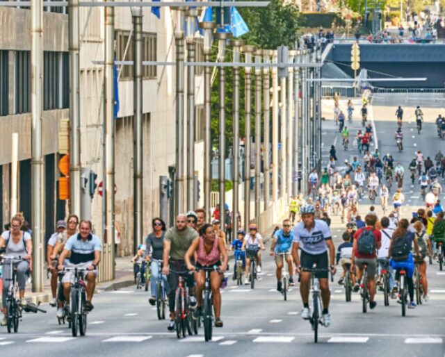 CAR-FREE SUNDAY - September 22, 2023 - National Today