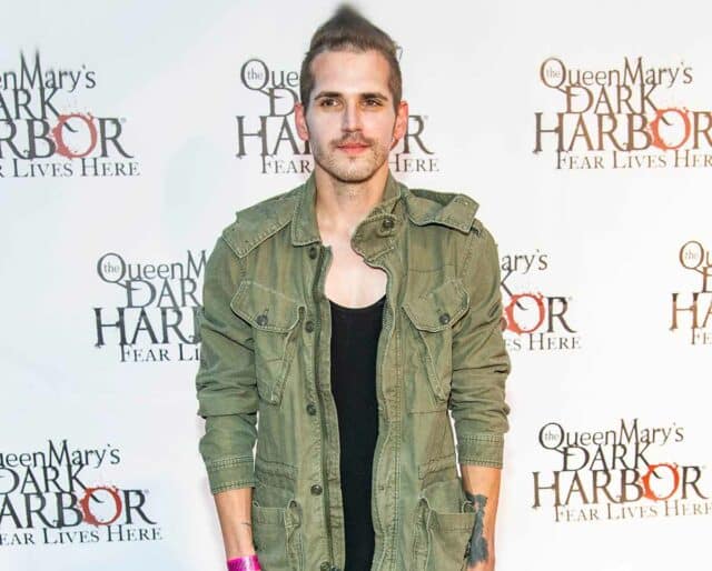 Mikey Way - Age, Bio,, Family, Net Worth | National Today