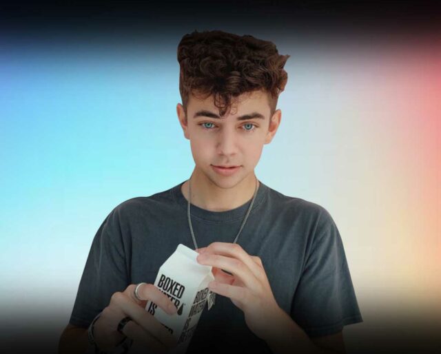 Nathaniel Simonsen - Age, Bio, Birthday, Family, Net Worth | National Today