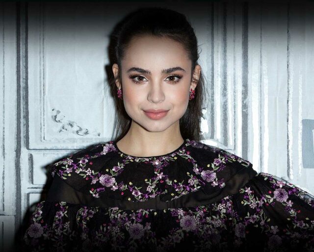 Sofia Carson - Age, Bio, Birthday, Family, Net Worth | National Today