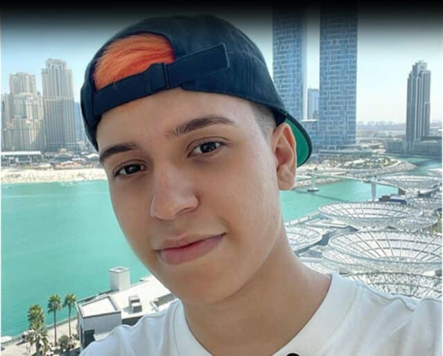 Robin Hood Gamer - Age, Bio, Birthday, Family, Net Worth | National Today