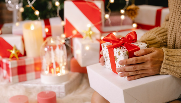 NATIONAL HANDMADE DAY - April 1, 2023 - National Today