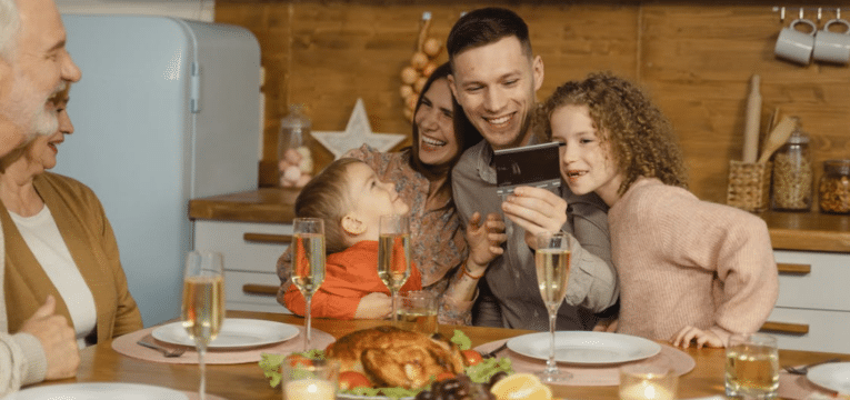 50 Thanksgiving Activities 2023 - National Today